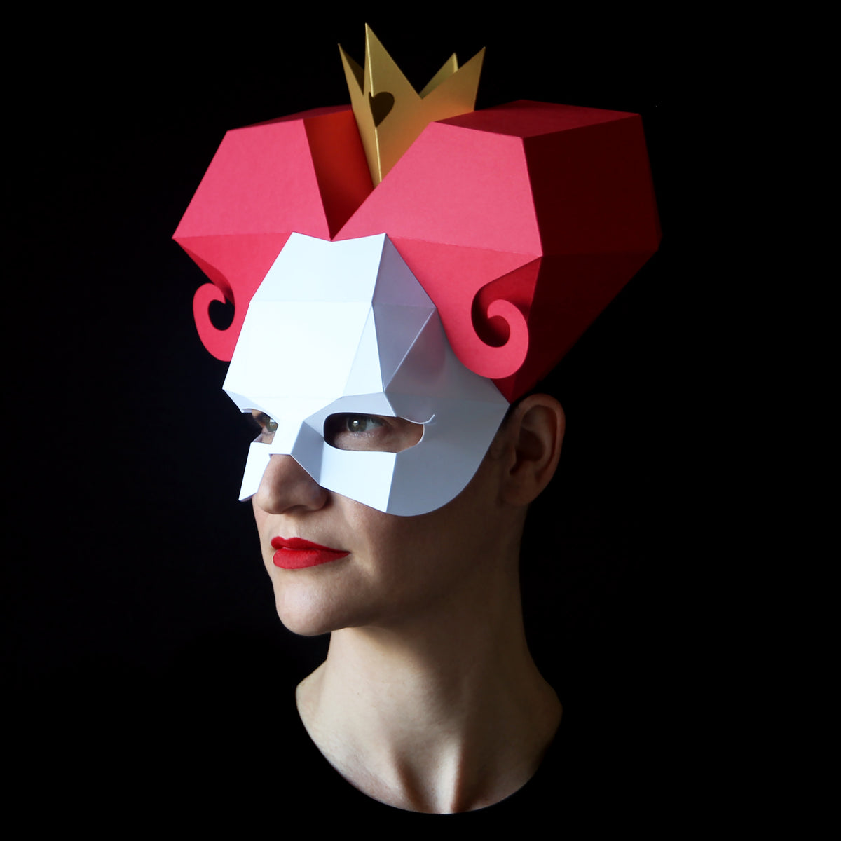 Queen of Hearts Papercraft Mask |Templates Designed by Ntanos
